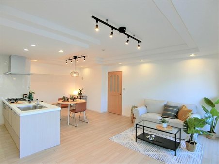 ハートヒルズ久屋大通 4698万円（2LDK） – 重信不動産